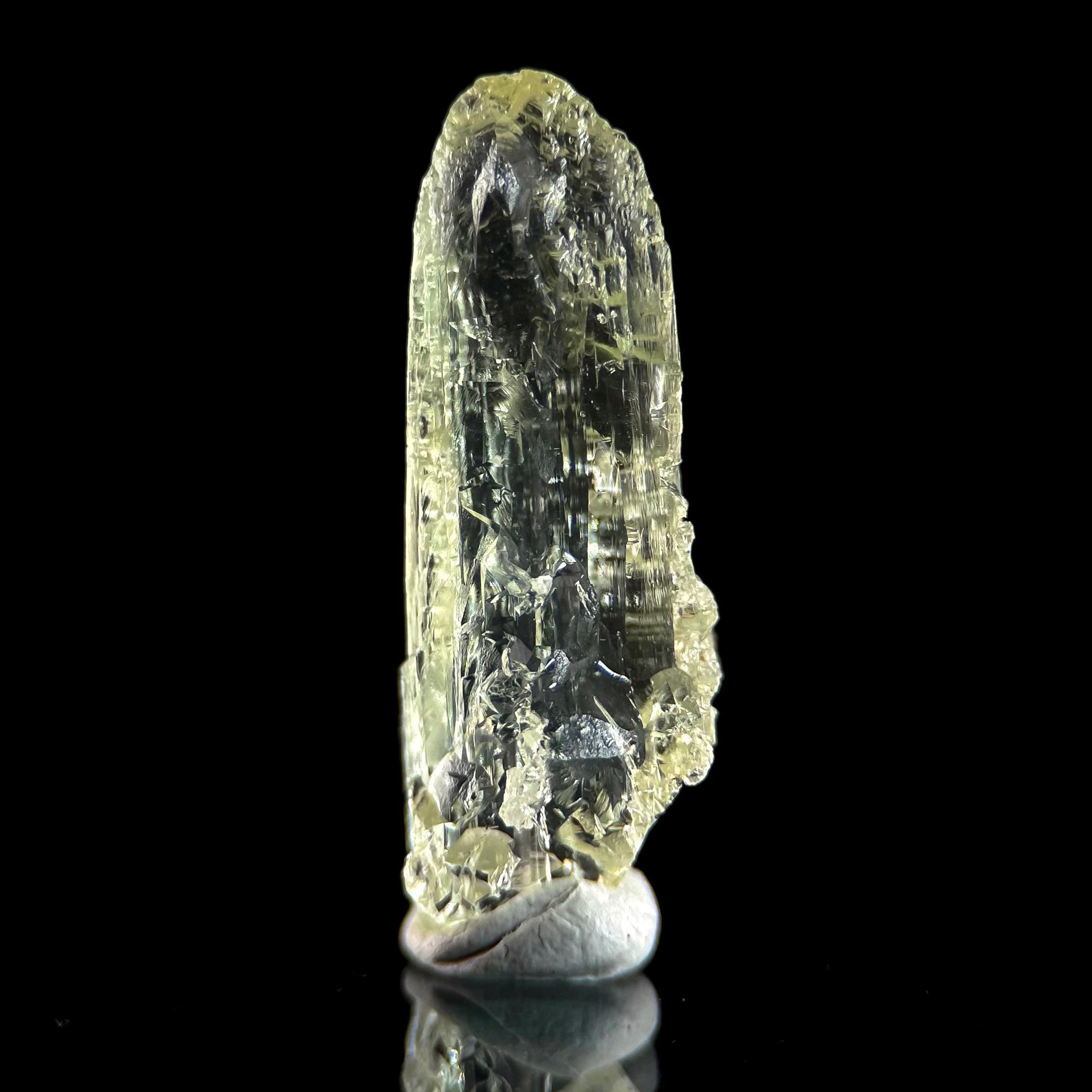 Etched Heliodor Beryl | rare mineral specimen from Ukraine – Spirit Nectar